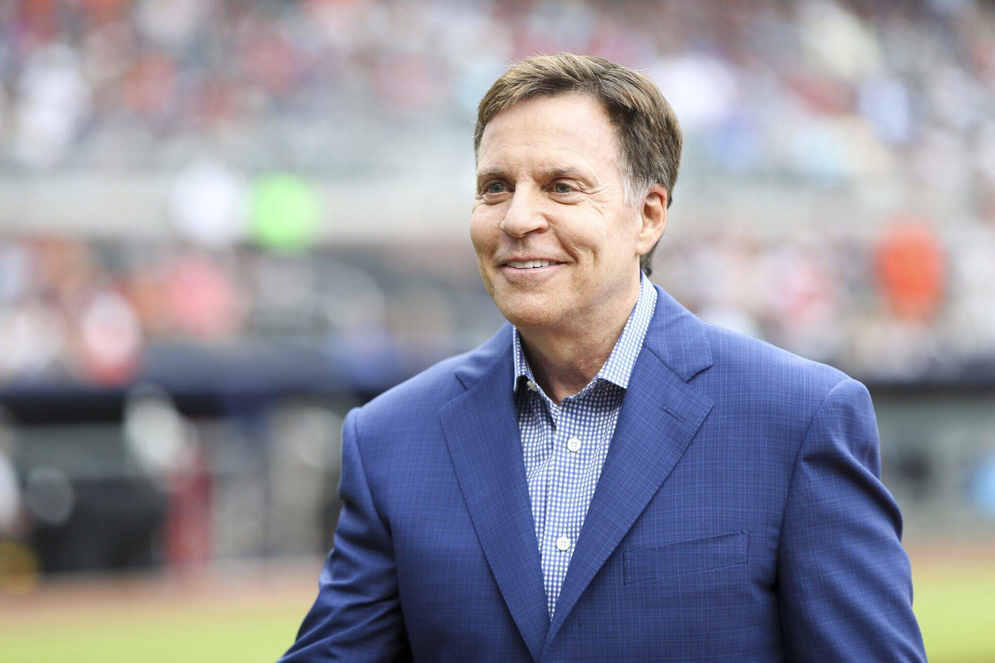 Celebrated Commentator Returns to Sunday Night Baseball