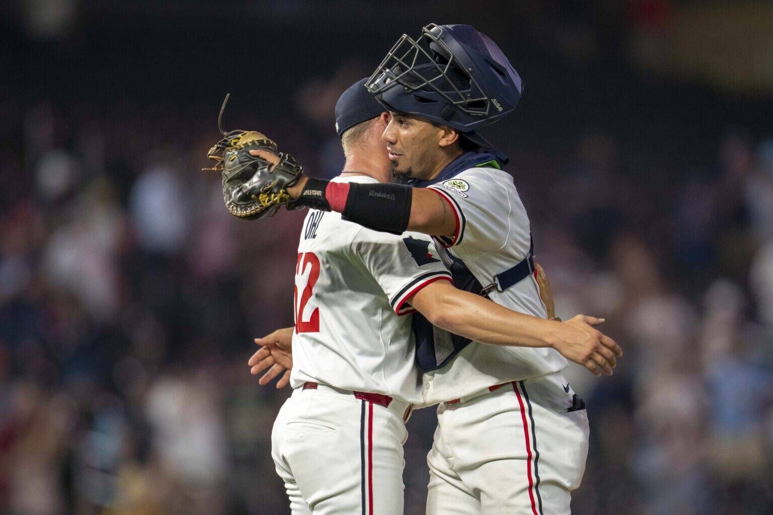 The Mariners Acquire Twins Catcher in Cash Deal